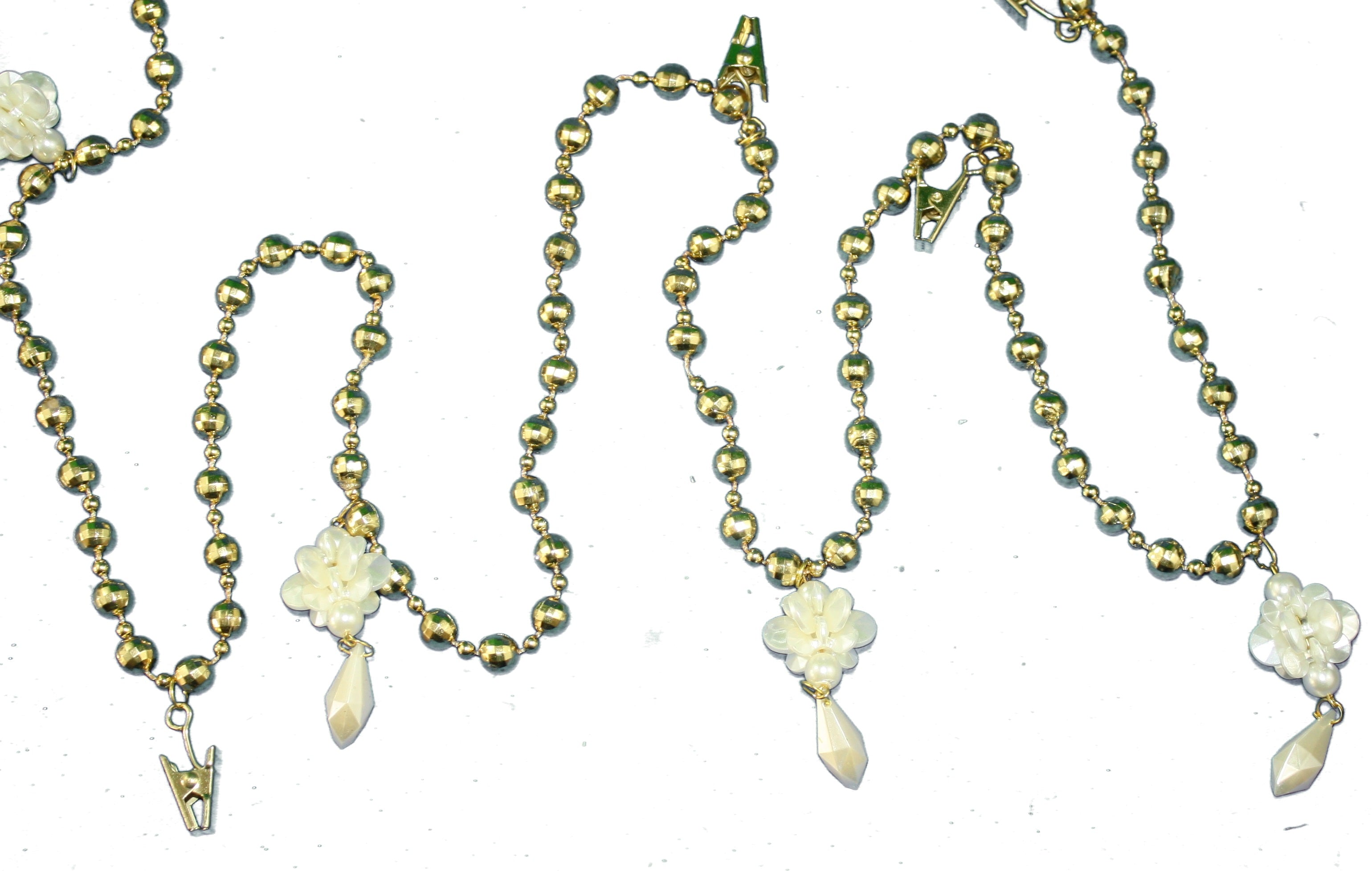 Beaded Garland Clips – The Country Christmas Loft